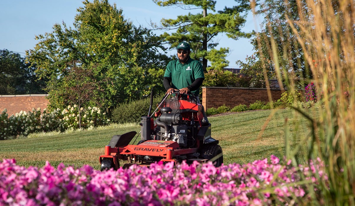 How to Start a Landscaping Business Successfully